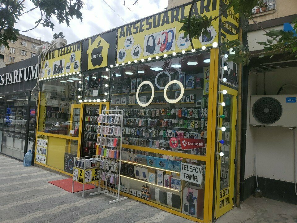 Telefon tamir servisi Mobil telefon aksesuarları, Bakü, foto