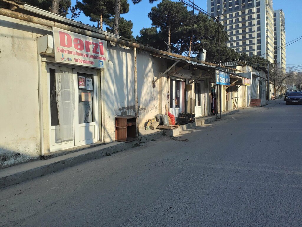 Kuru temizlemeciler Dərzi, Bakü, foto