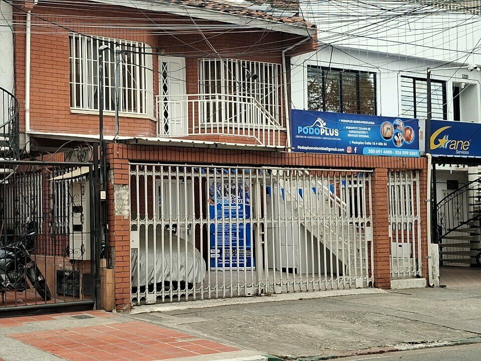 Podoloji Podoplus, Cali, foto