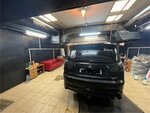 Tint studio (Kholmogorskaya Street No:2к3), araç camlarının renklendirilmesi  Moskova'dan