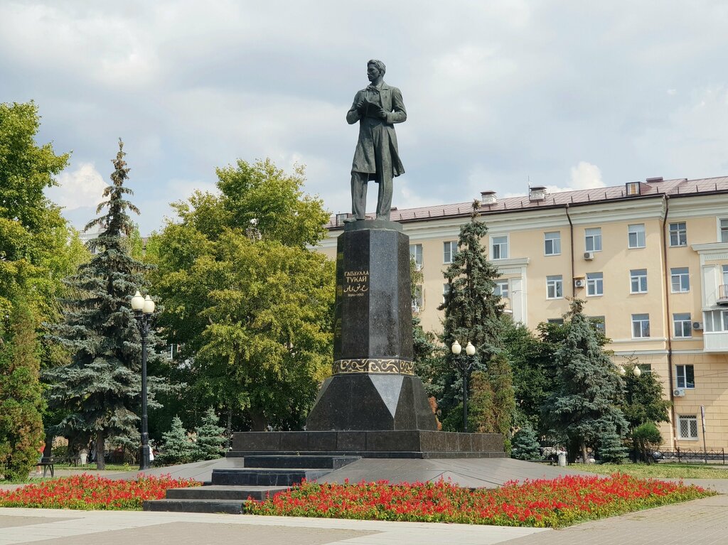 Anıt, heykel Габдулла Тукай, Kazan, foto