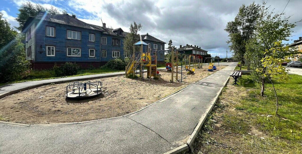 Oyun alanı Playground, Arhangelsk, foto