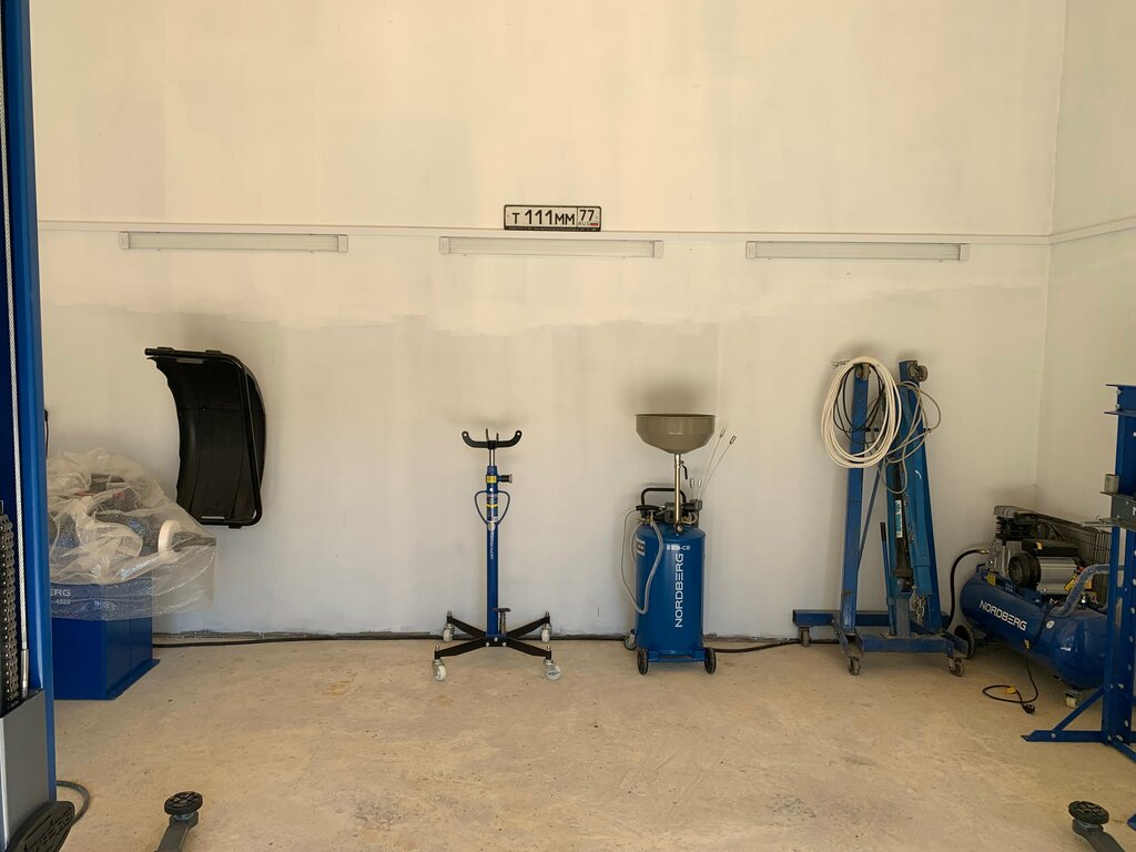 Otomobil servisi U Slavy, Kalujskaya oblastı, foto