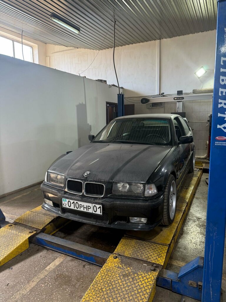 Otomobil servisi BimmerTech, Astana, foto