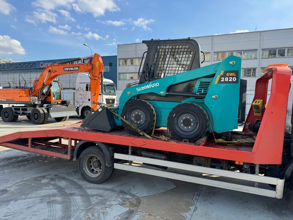 Yol yapım ekipmanları Дорожный дом, Moskova, foto