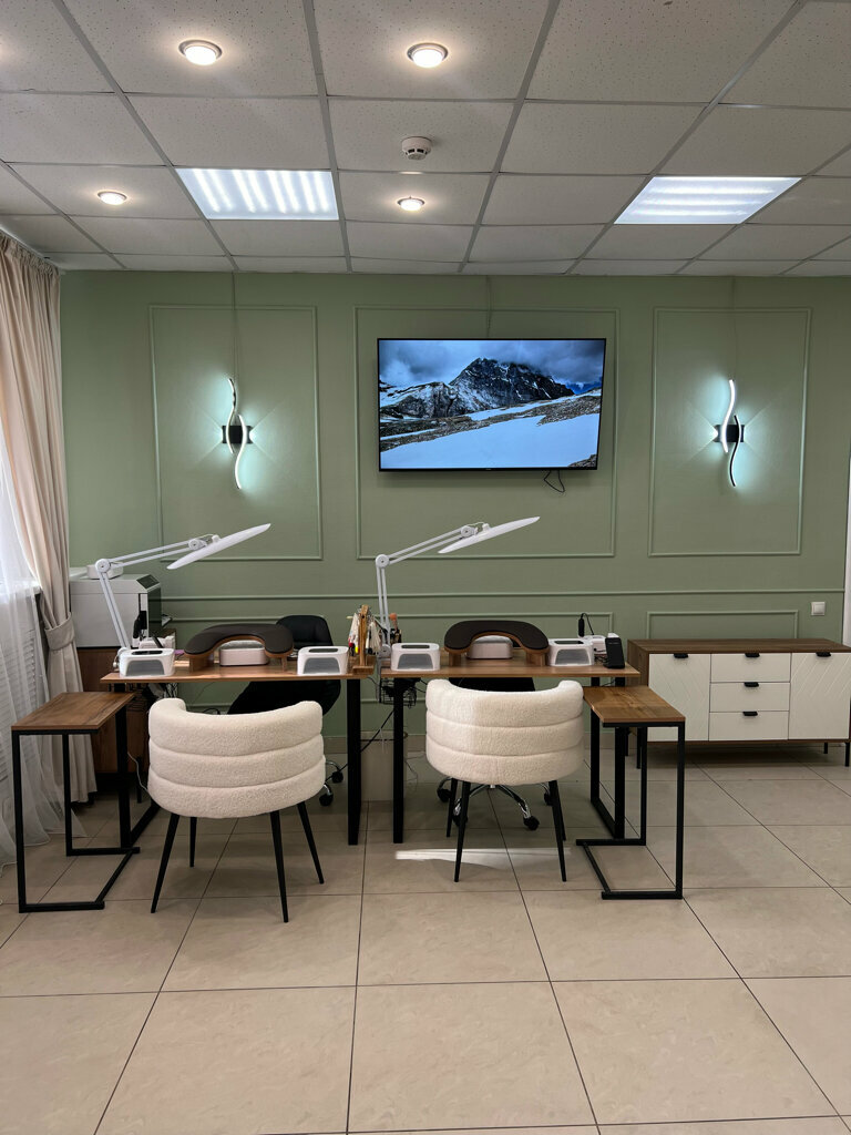 Güzellik salonu Maneko, Tula, foto