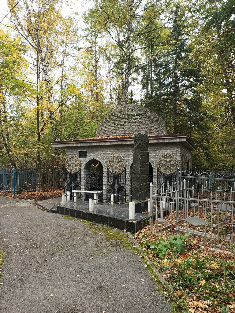 Mezarlıklar Müslüman Mezarlığı, Ufa, foto