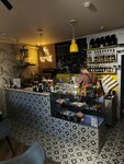 Coffee & Waffle (Lenina Street No:12А), kahve dükkanları  Stroitel'den