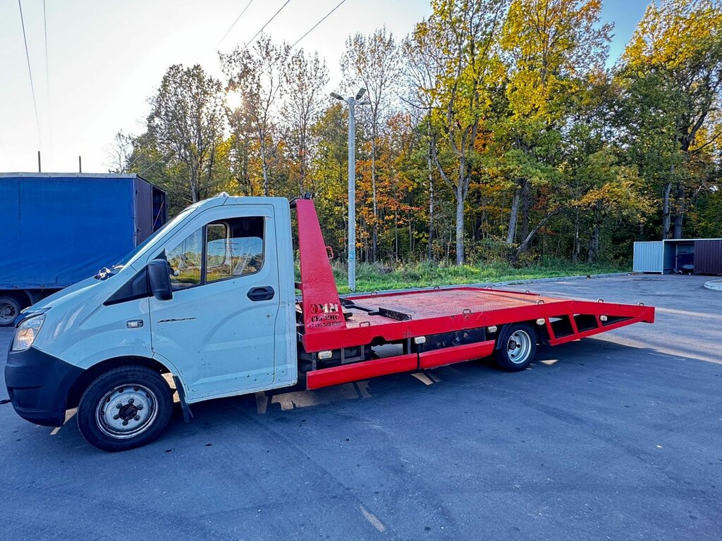 Çekici hizmeti Novorizhsky Car Recovery Service, Moskova ve Moskovskaya oblastı, foto