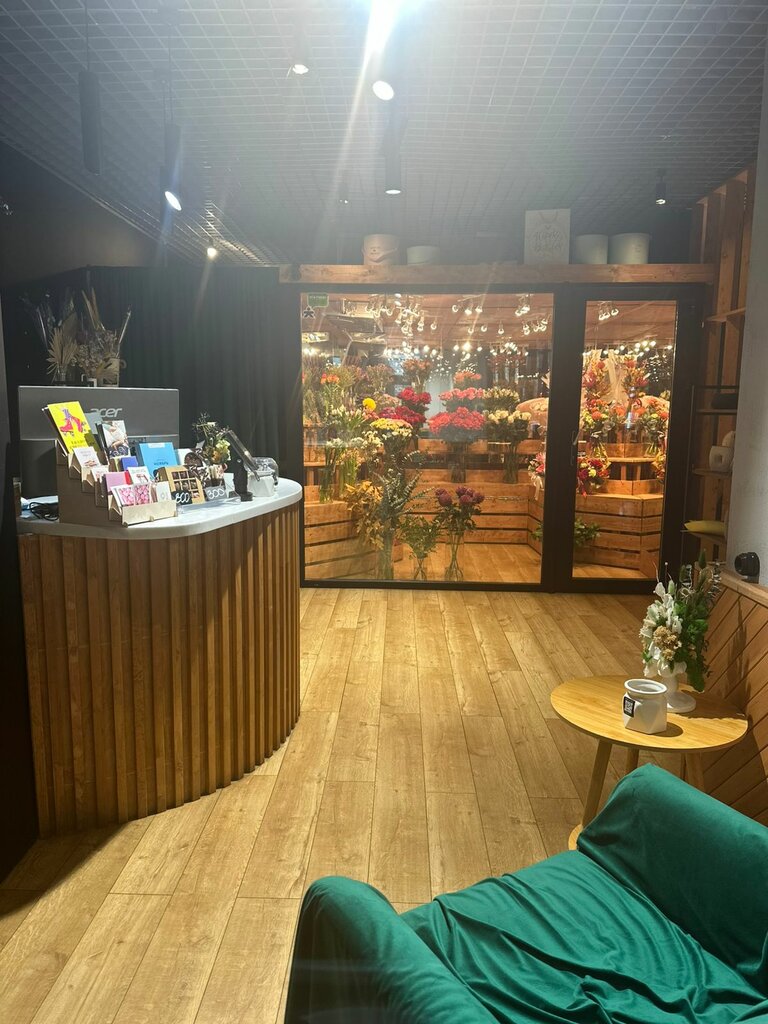 Çiçekçiler Шабаш, Saint‑Petersburg, foto