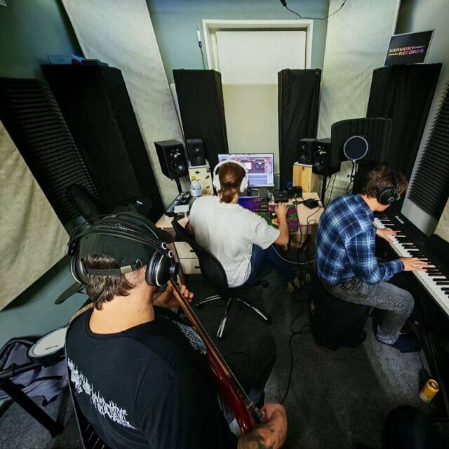 Ses kayıt stüdyoları Harmony Records, Omsk, foto