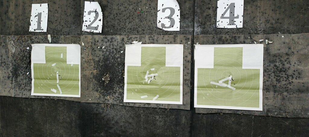 Atıcılık ve okçuluk kulüpleri ve atış alanları Стрелковый клуб 5.45, Novotroitsk, foto