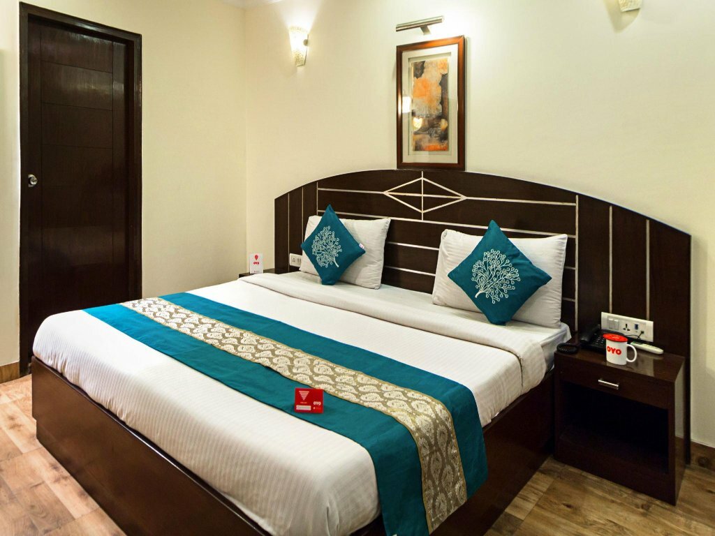 Otel Oyo 16993 Royal Blue, Delhi, foto
