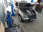 AutoHub (Portovaya Street No:555), otomobil servisi  Rostov‑na‑Donu'dan