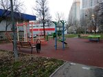 Спортплощадка (Mikhnevskaya Street No:4с6, Moscow), spor alanı  Moskova'dan