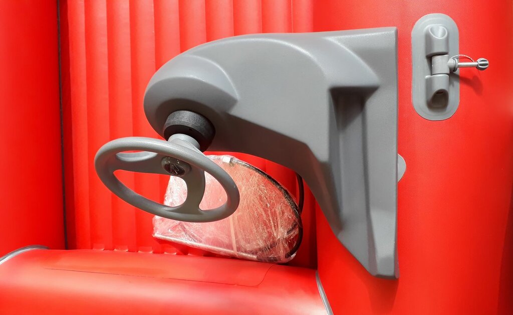 Tekne, kayık, yat Rotan, Saint‑Petersburg ve Leningradskaya oblastı, foto