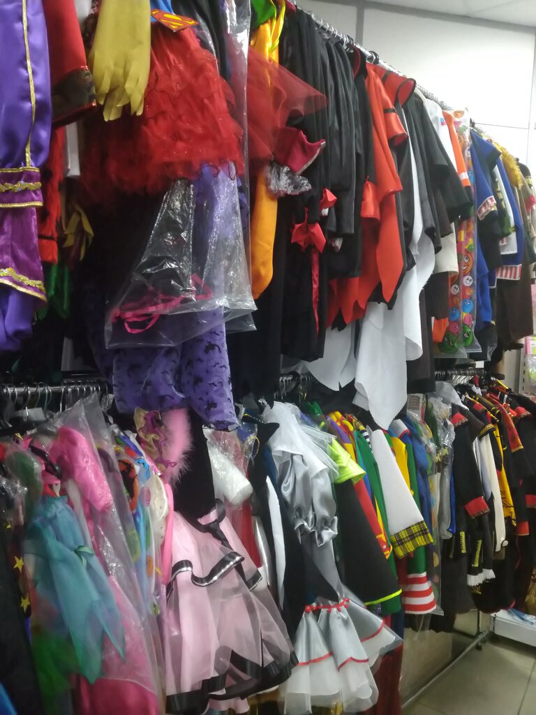 Carnival, theater and dance costumes Happia, Moskova, foto