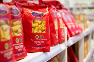 Eataly Rome (Piazzale 12 Ottobre 1492 No:12), restoran  Roma'dan