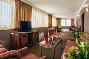 Park Hotel Moskva (Sofia, rayon Izgrev), otel  Sofya'dan
