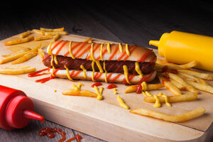 Hot Dog House (ulitsa Stepana Razina No:59, Osa), fast food  Osa'dan