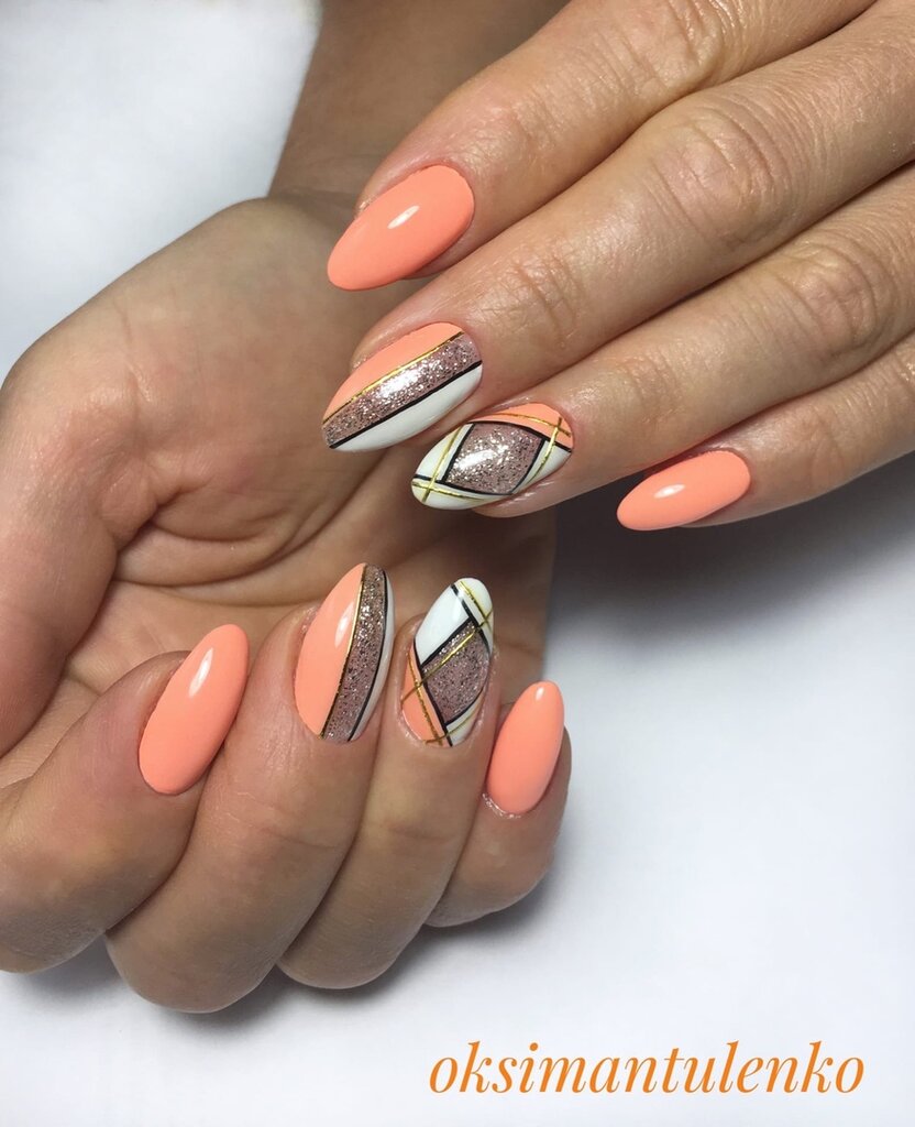 Manikür-pedikür OM, Gelencik, foto