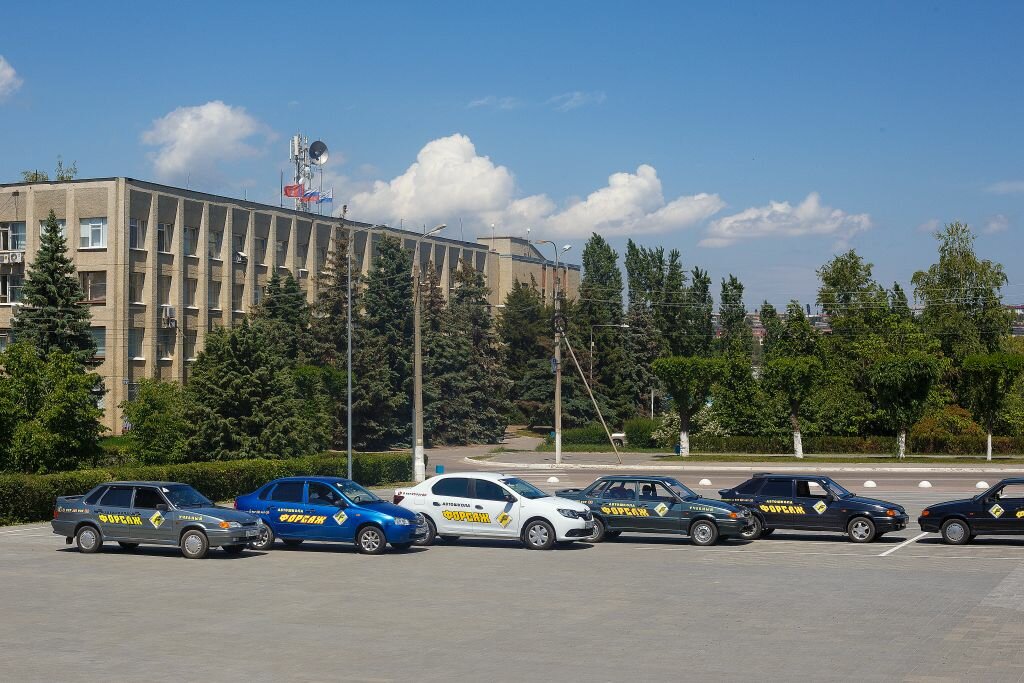 Sürücü kursları Forsazh, Kamyşin, foto