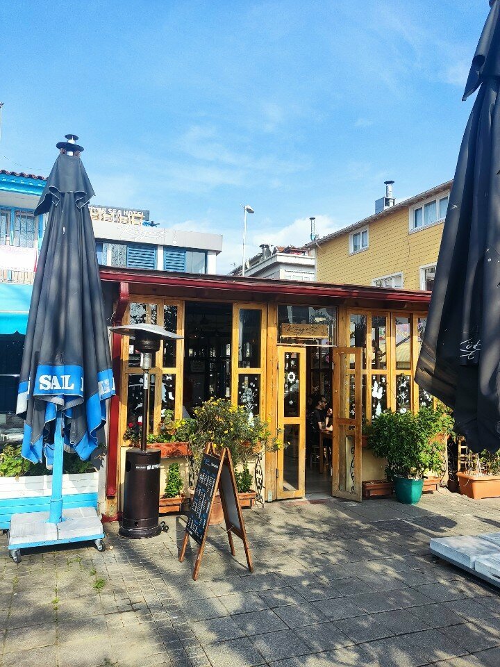Kafe Köyiçi Kafe, İstanbul, foto