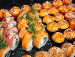 Zento (ulitsa Antikaynena No:13А), suşi restoranı  Kostomucsha'dan