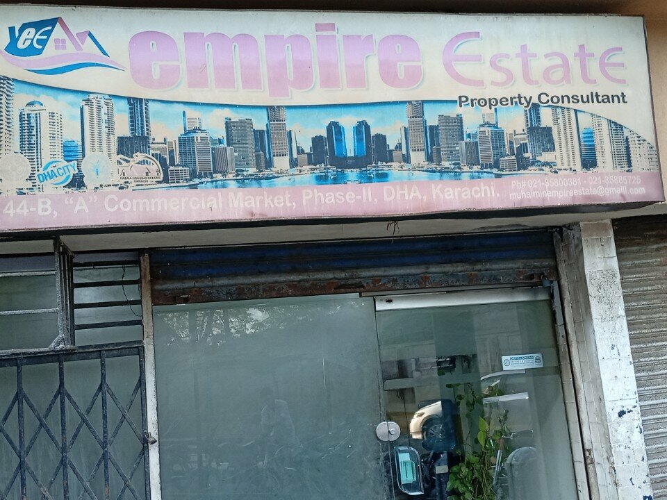 Emlak ofisi Empire estate, Karaçi, foto