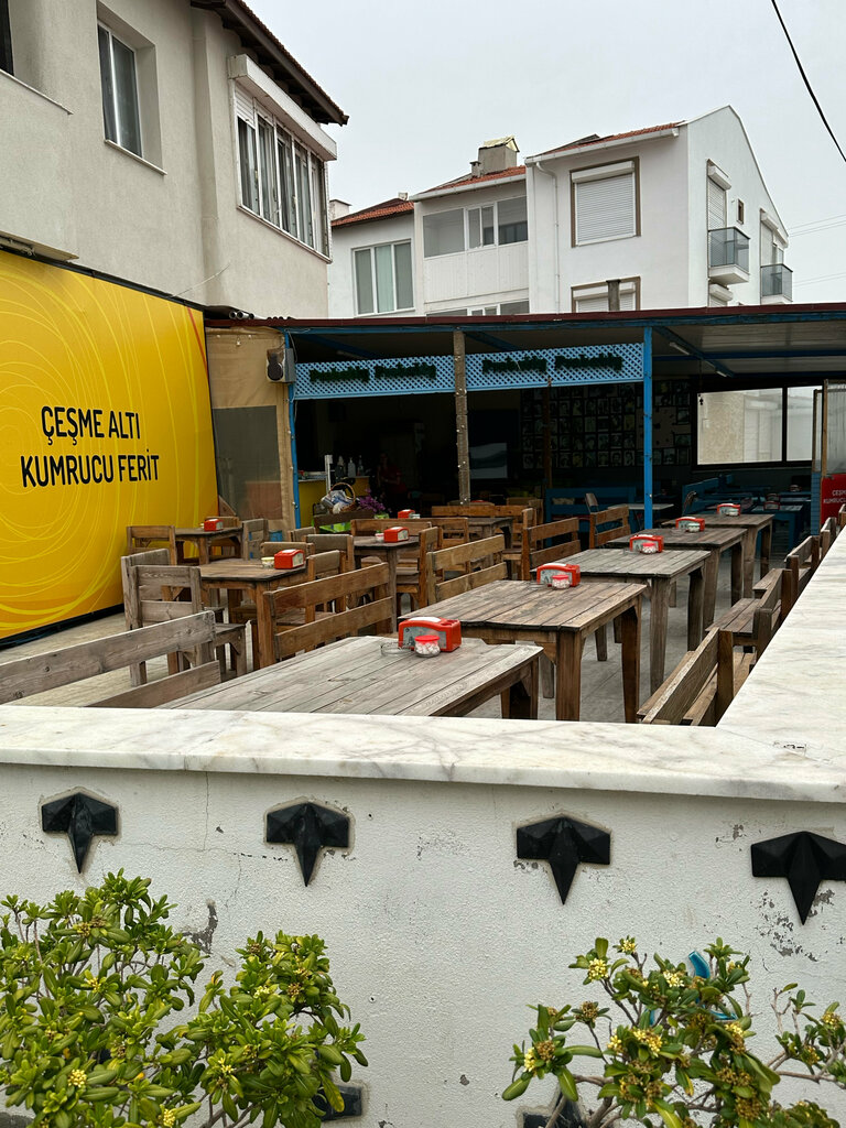 Fast food Çeşmealtı Kumrucusu Ferit, Urla, foto