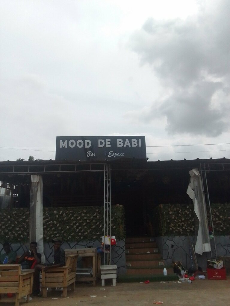 Bar Mood of Babi, Abican, foto