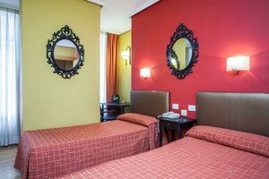 Casual de la Musica Valencia (Calle Padilla No:4), otel  Valensiya'dan
