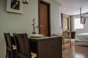 Mont Blanc Apart Hotel Duque de Caxias (Rio de Janeiro, Município do Rio de Janeiro, Rua Passo da Pátria), otel  Duque de Caxias'tan
