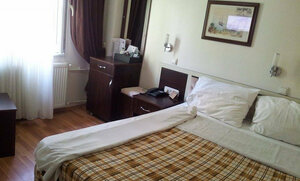 Hotel Grand Mark (İstanbul, Fatih, Çifte Gelinler Cad., 10), otel  İstanbul'dan