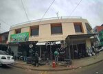 Autopartes (Santa Cruz de la Sierra, Distrito Municipal 4, Subdistrito 27, Cuevo, 613), otomobil yedek parçaları  Bolivya'dan