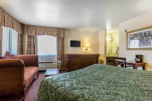 Rodeway Inn Magic Mountain Area (Castaic Road No:31557, Castaic), otel  Kaliforniya Eyaleti'nden