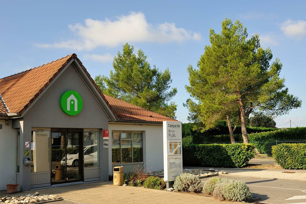 Otel Campanile Orange, , foto