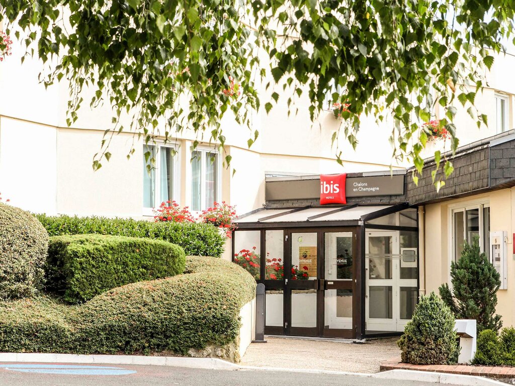 Otel Ibis Chalons EN Champagne, Chalons‑en‑Champagne, foto