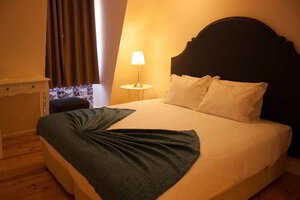 Lisbon Arsenal Suites (Lisbon, Rua do Arsenal, 60), otel  Lizbon'dan