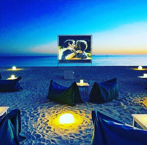 Sky Cinema (Lenina Street No:1, Divnomorskoye Village), sinemalar  Krasnodarski krayından