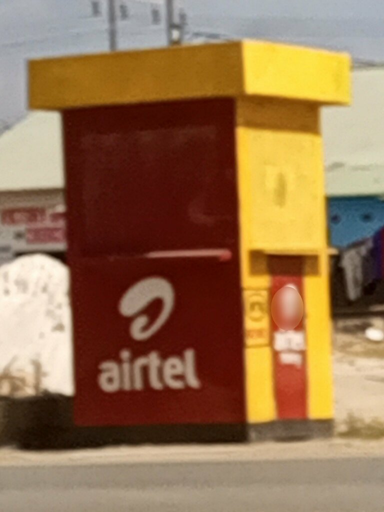 Cep telefonu ve aksesuarları satış mağazaları Mobile Tele Network, Lusaka, foto
