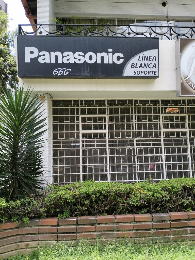 Klima servisleri Panasonic Air Conditioners, Medellin, foto
