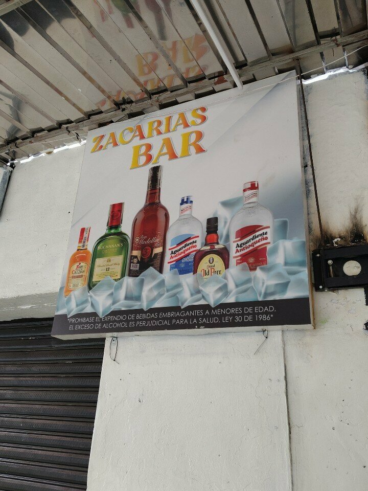 Bar Zacarias bar, Medellin, foto