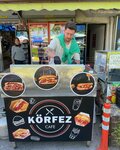 Korfez. Cafe (Tatar Camii Sok., No:13, Urla, İzmir), kafe  Urla'dan