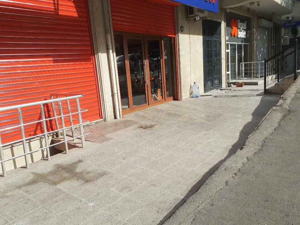 i̇nşaat malzemeleri toptan Bosch, Bakü, foto