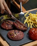 Daily Dana Burger & Steak (Fenerbahçe Mah., Fener Kalamış Cad., No:65, Kadıköy, İstanbul), restoran  İstanbul'dan