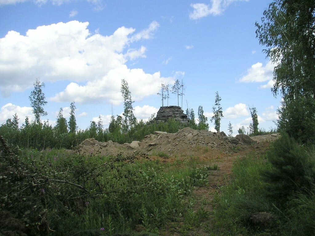 Dağ zirvesi Mountain peak, Yekaterinburg, foto