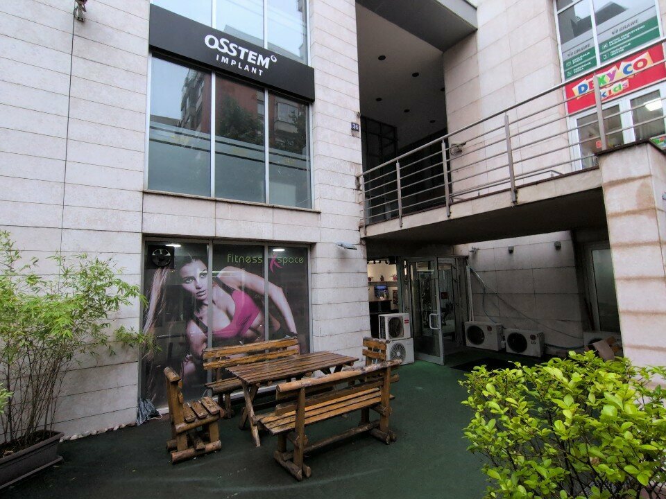Spor ve jimnastik salonları Fitness Space Gym Vračar, Belgrad, foto
