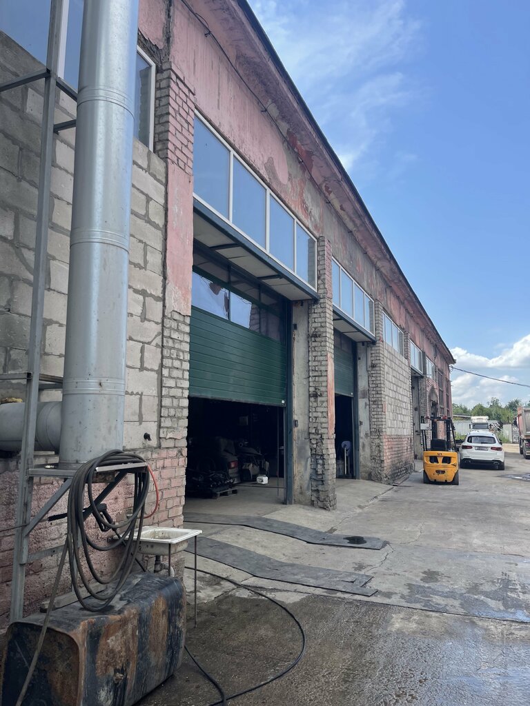 Otomobil servisi Engine-service, Lipetsk, foto