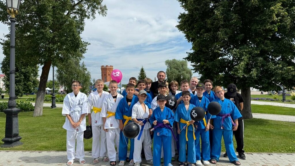 Spor kulüpleri Sports Club Arkuda, Surgut, foto